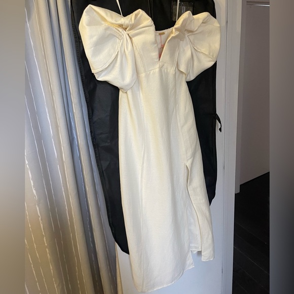 cult gaia | Dresses | Cult Gaia Muna Dress White | Poshmark